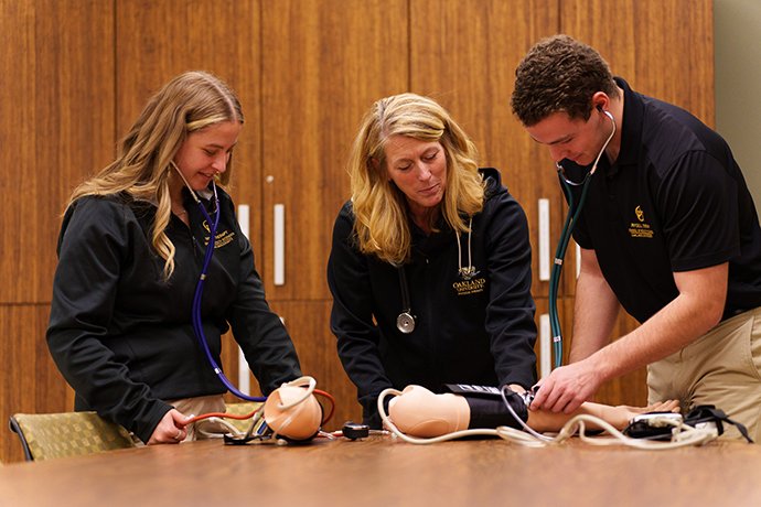 Physical Therapy Acute Care Simulation - InHealth - Oakland University